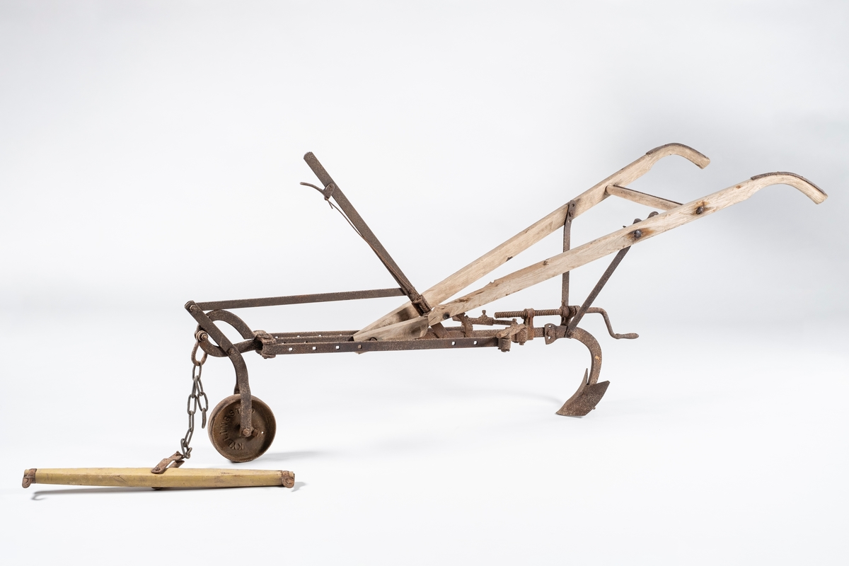 Plog - Akershusbasen / DigitaltMuseum