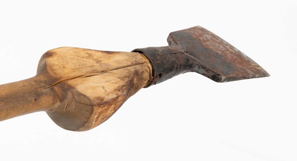 Barkespade - Anno Norsk skogmuseum / DigitaltMuseum