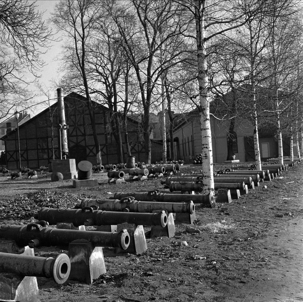Munnladningskanoner fra 1500-tallet, Oslo, 06.04.1956. - Norsk ...
