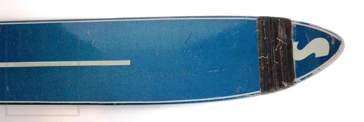 Ski - Hadeland Folkemuseum / DigitaltMuseum