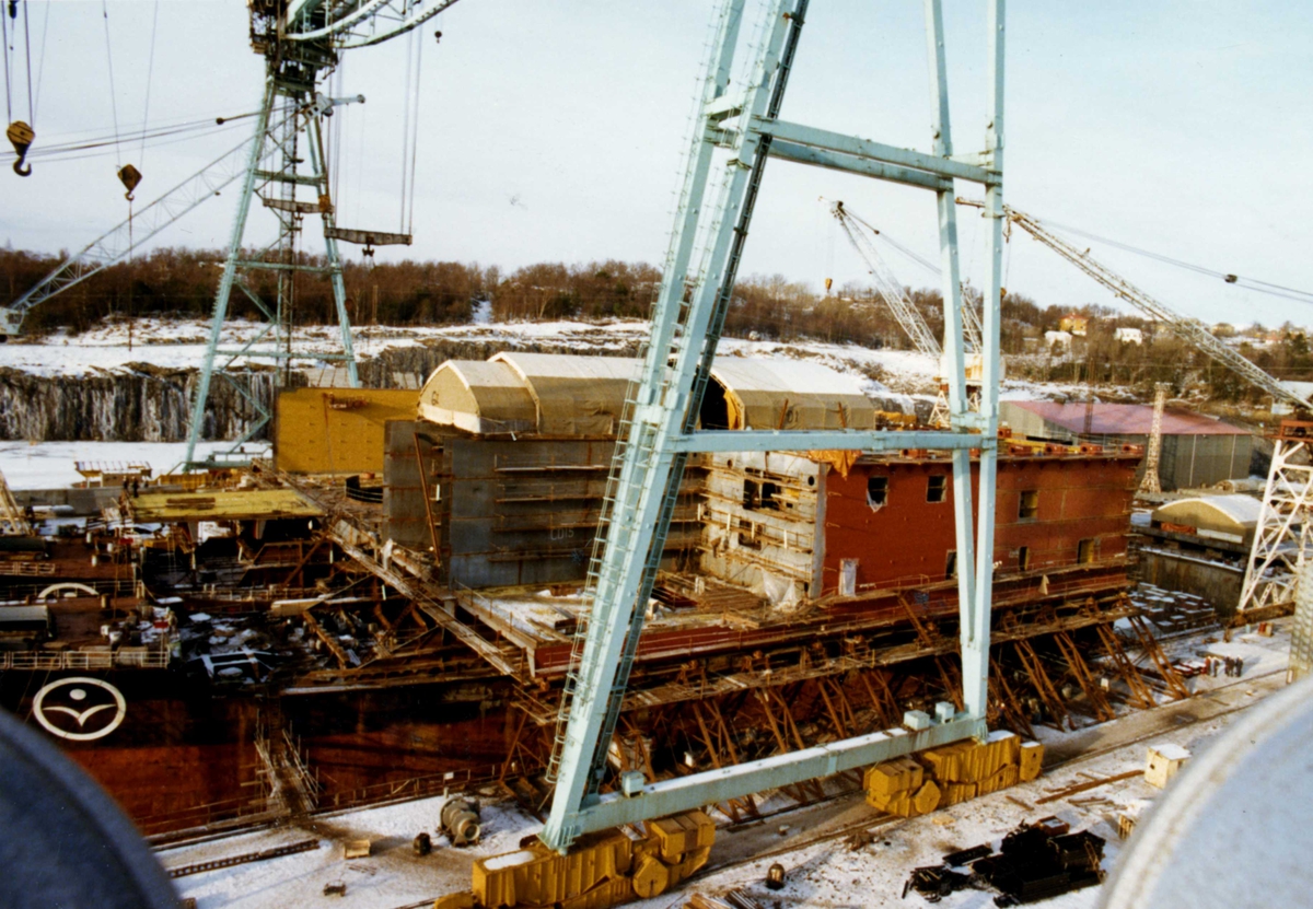 Statfjord_A dekket bygges ved Stord Verft - Norsk Oljemuseum ...