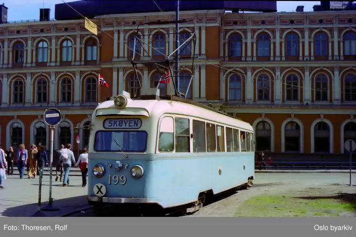 Oslo Sporveier. Trikk motorvogn 199 (fra 1939) type Gullfisk B1 på ...